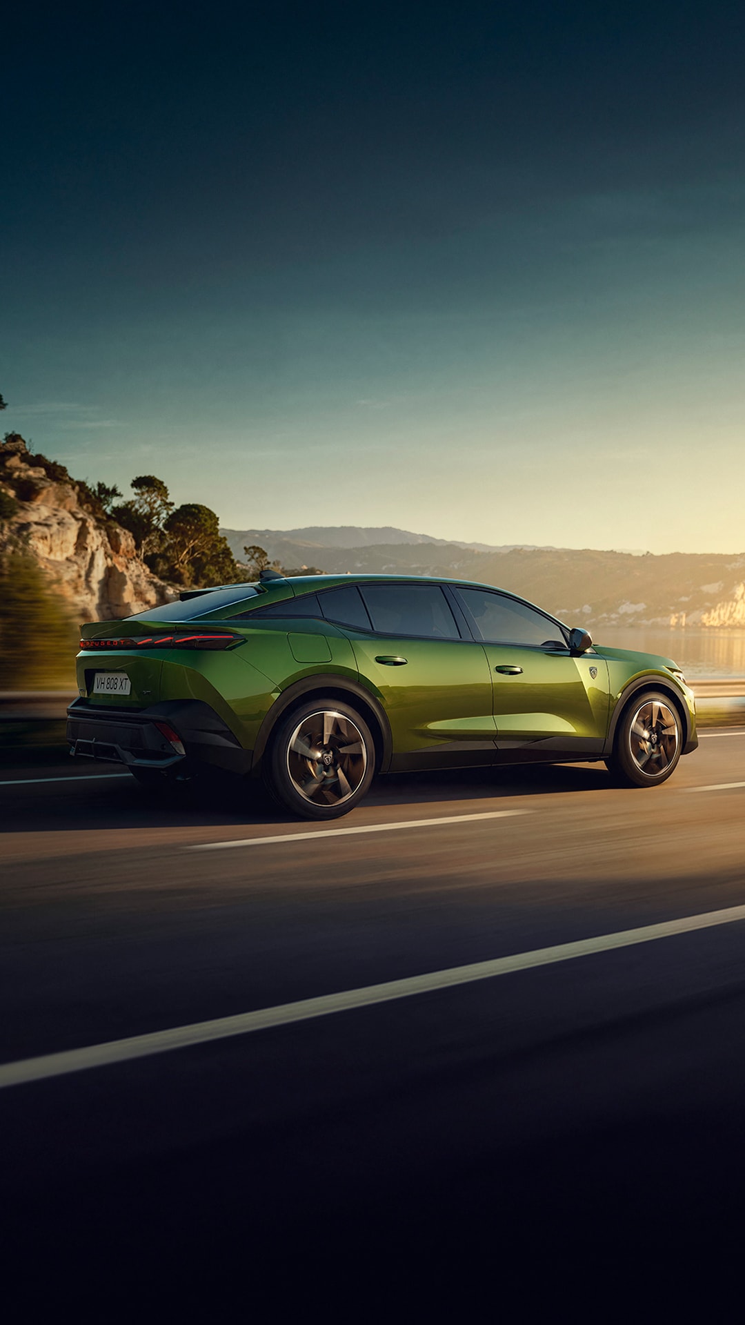 NEW PEUGEOT E-408 | 100% Electric Fastback